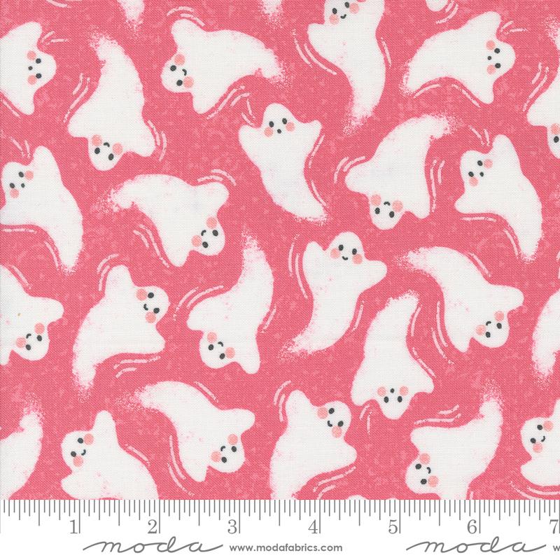 Lella Boutique Hey Boo Love Potion Pink - Quilt Fabric - 123Stitch